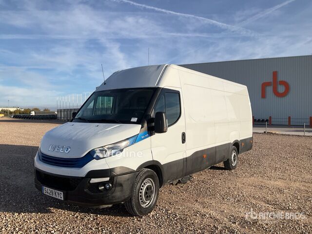 Prodaje se IVECO Daily minibus furgon na aukciji