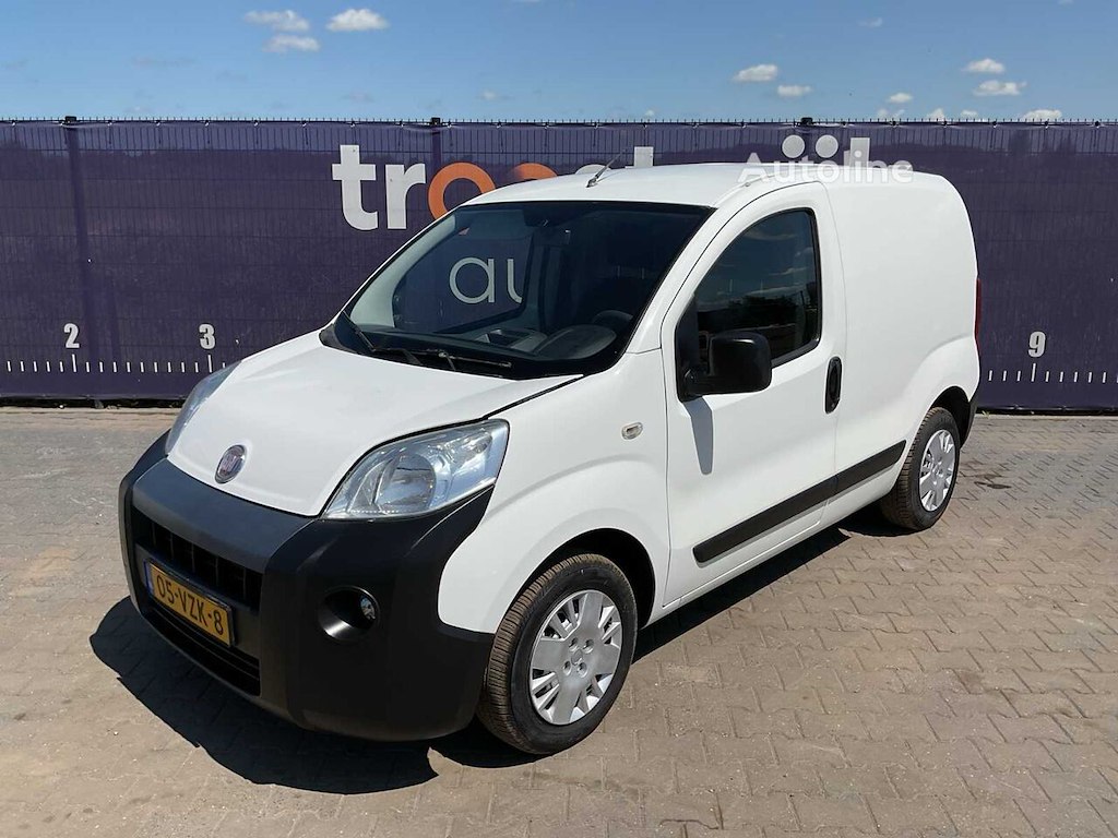Prodaje se Fiat Fiorino 1.3 MJ SX laki furgon na aukciji