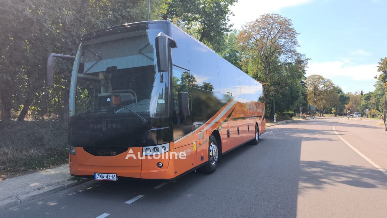 Van Hool EX16M turistički autobus
