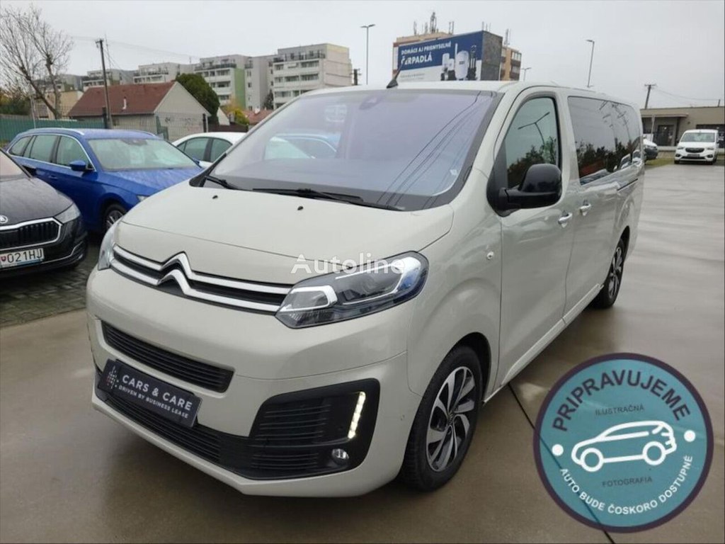 Citroen SpaceTourer putnički minibus