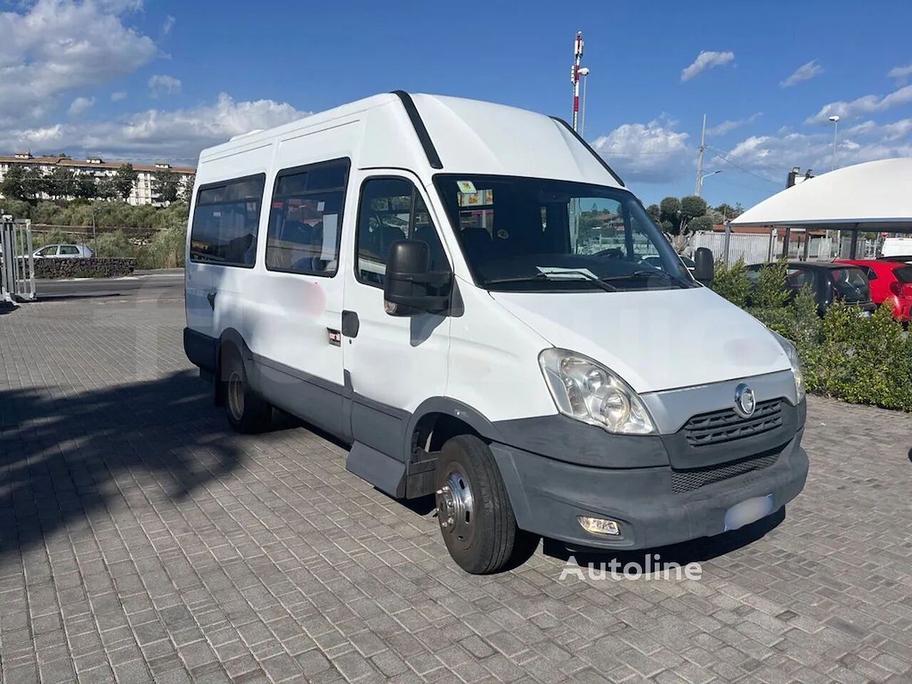 IVECO Daily putnički minibus
