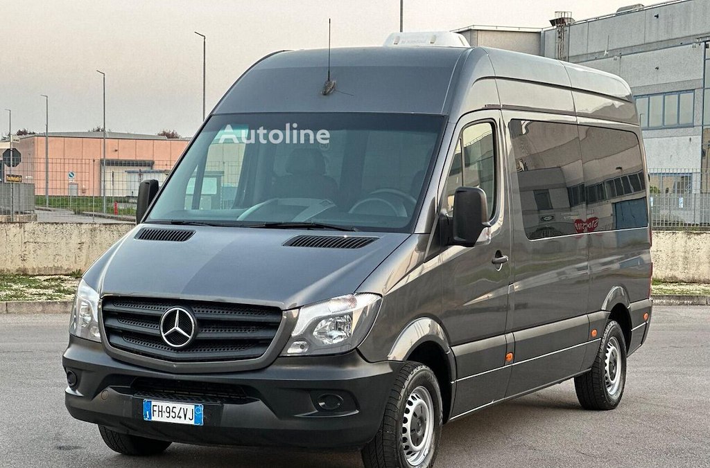 Mercedes-Benz sprinter putnički minibus