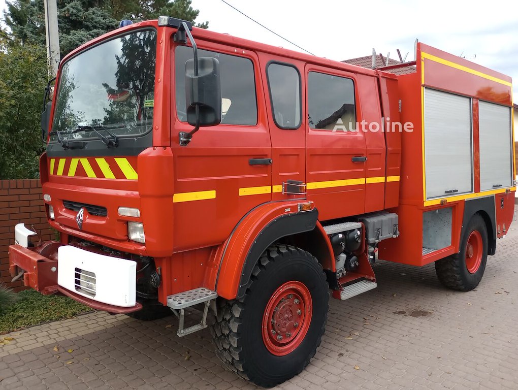 Renault M180 FIRE TRUCK 4X4 1997 3000 L vatrogasno vozilo