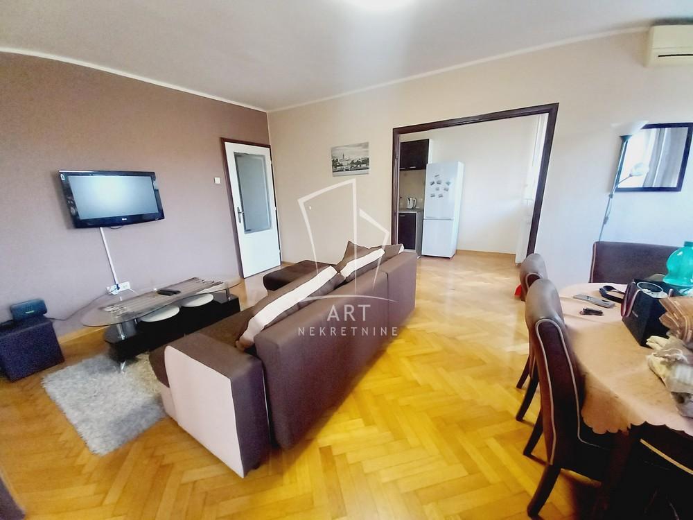 Bulevar Mihajla Pupina, Trosoban stan za izdavanje, 67m2, 800€