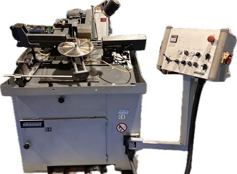 Mašina za brušenje AKE B4