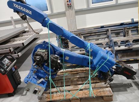 Industrial Robot Yaskawa YR-1-06VXHL20-A00