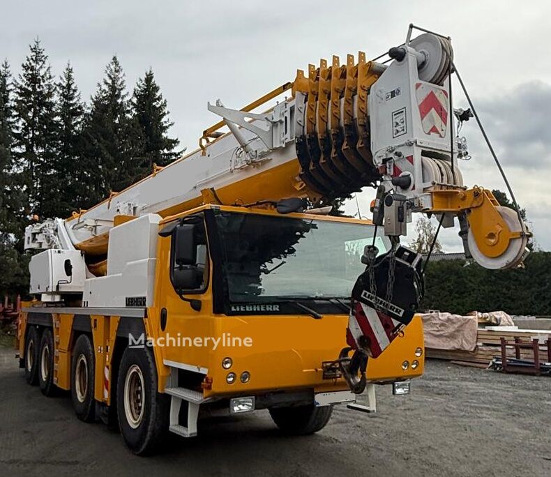 Liebherr LTM1090-4.2 dizalica za sve terene