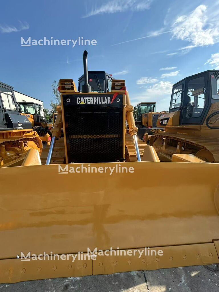 Caterpillar D6G buldožer