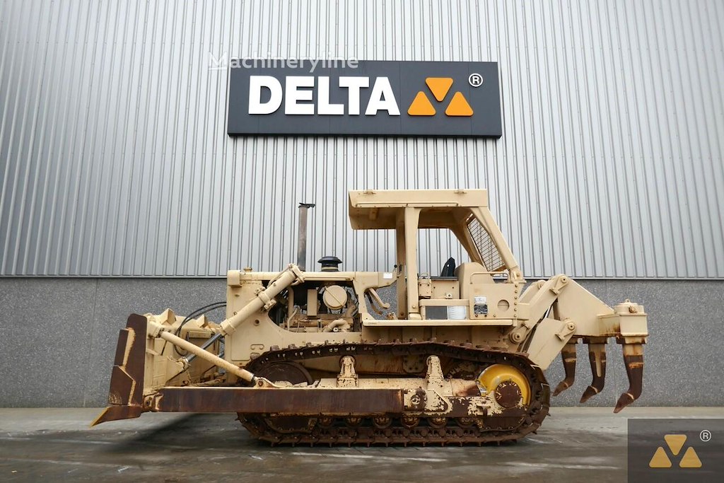Caterpillar D7G Ex-army buldožer
