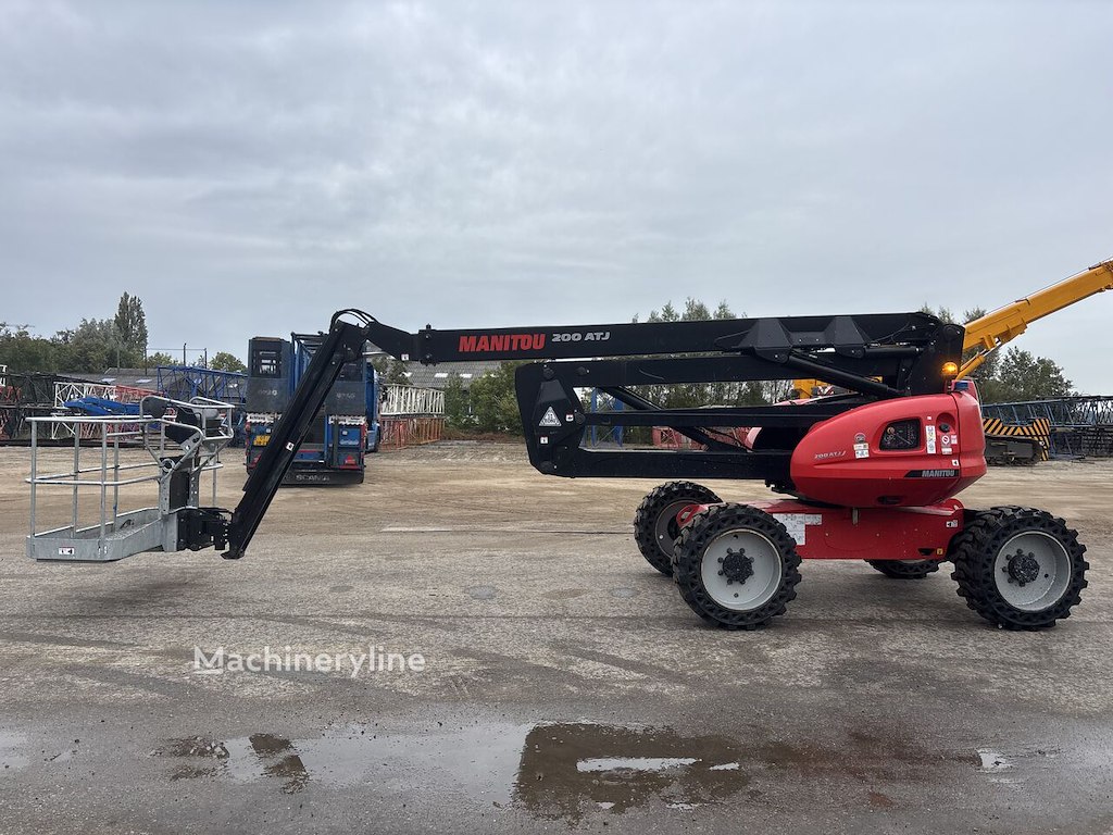 Manitou 200 ATJ hidraulična zglobna platforma