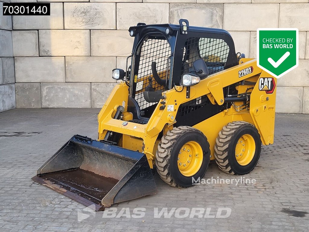 Caterpillar 226 D3 mini utovarivač