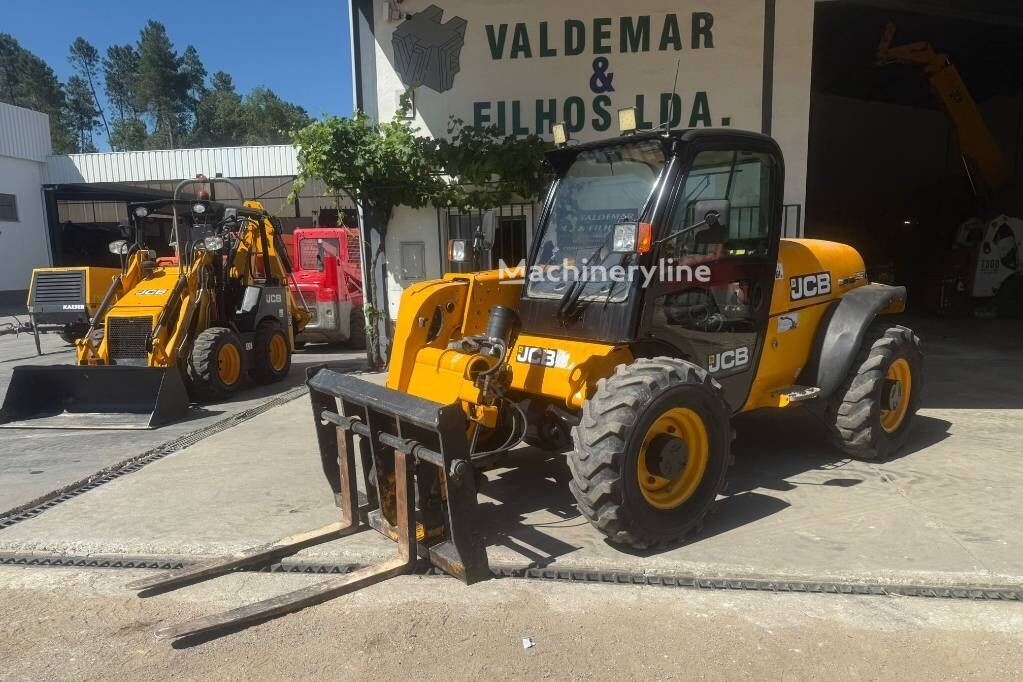 JCB 527-55 teleskopski utovarivač