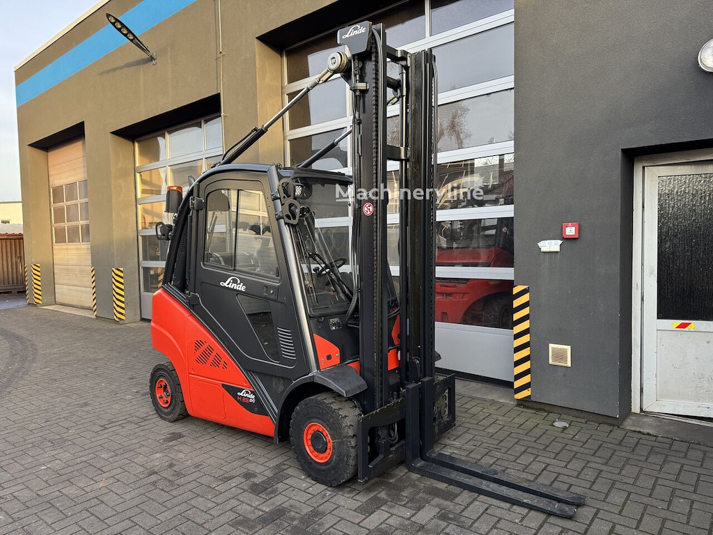 Linde H25T-02 (113) viljuškar na gas
