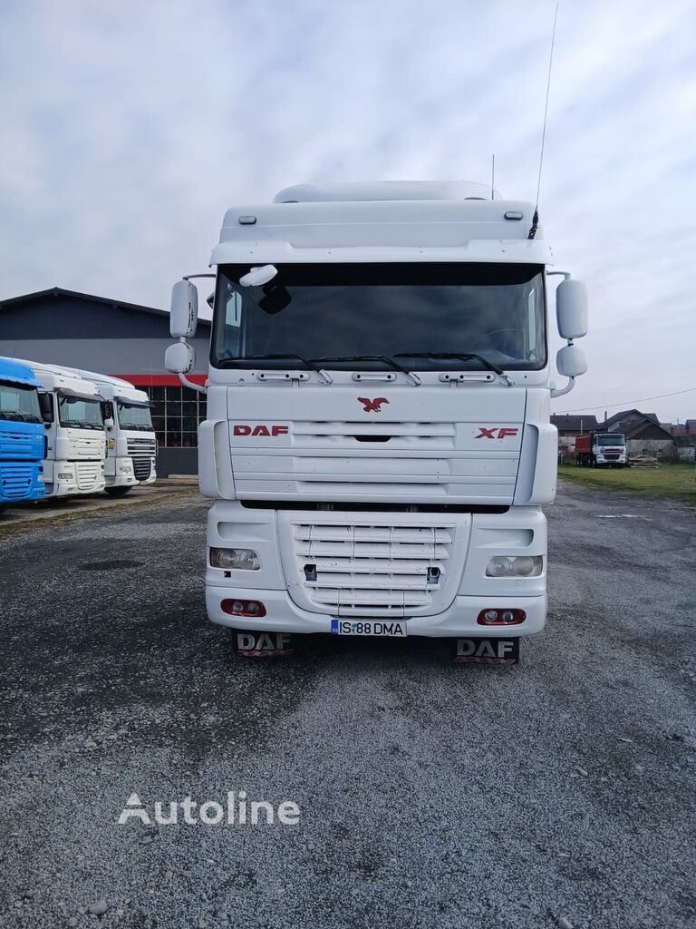 DAF XF 105.460 tegljač