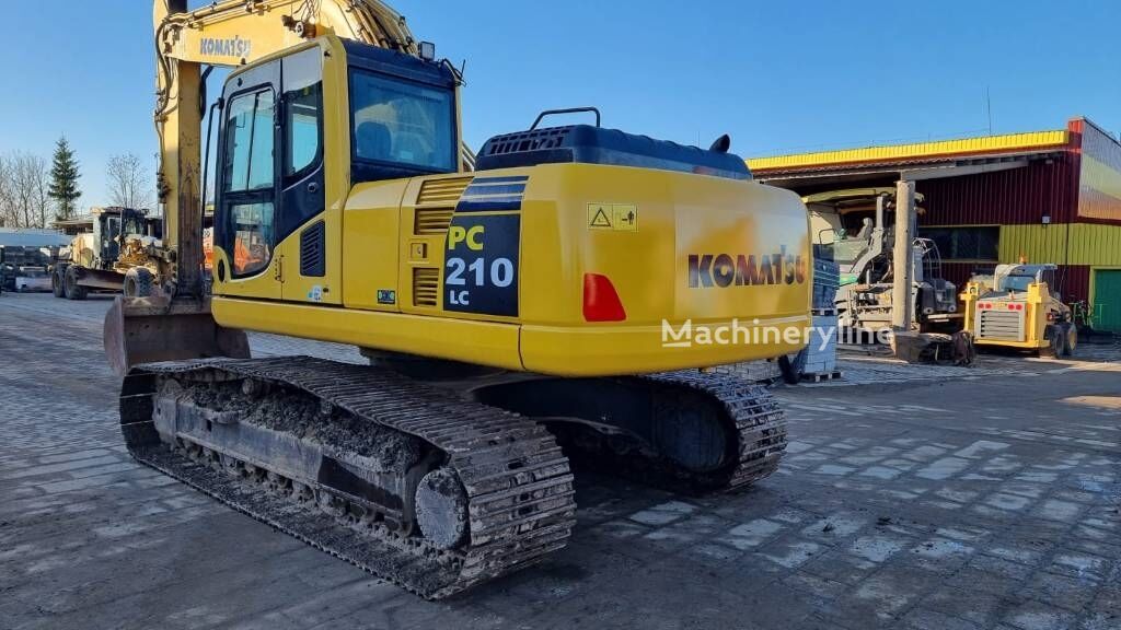 Komatsu PC210 LC bager guseničar