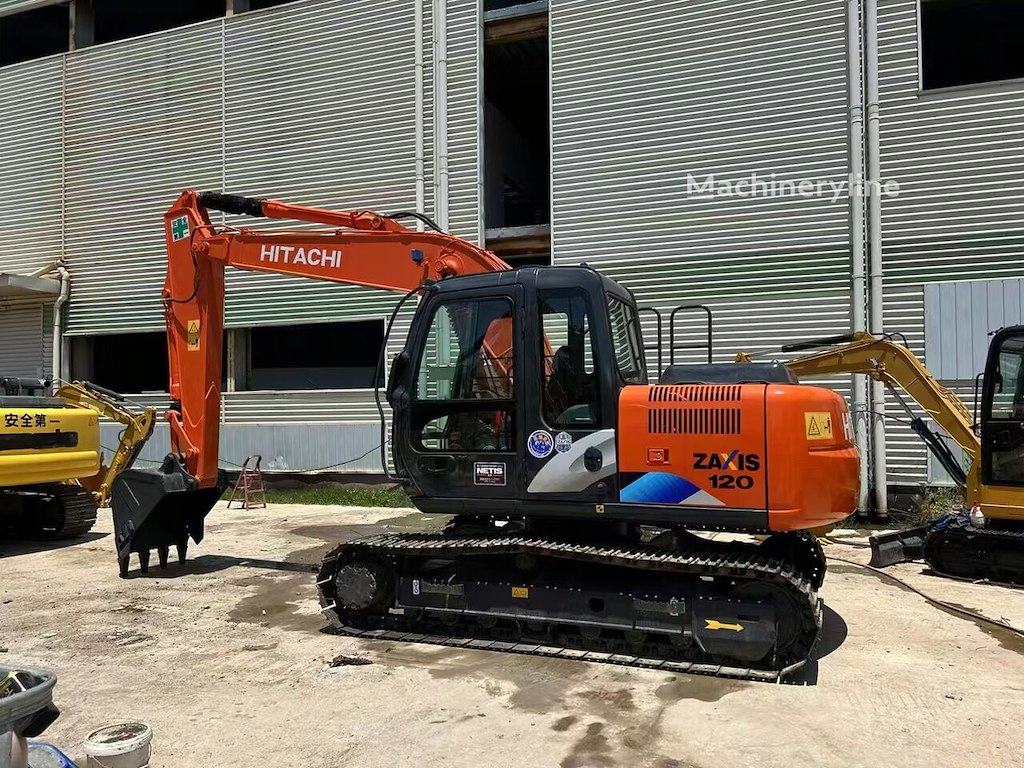Hitachi ZX120-6 bager guseničar