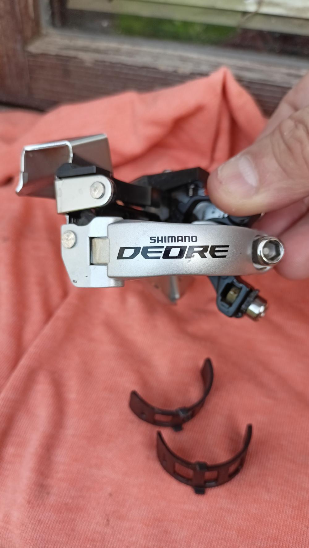 Prednji menjač Shimano Deore Fd-m590 3 x 9