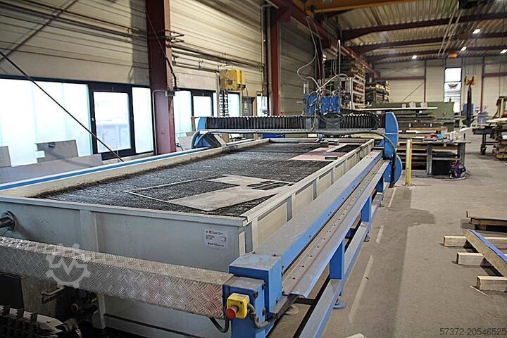 Waterjet sistem za sečenje
Knuth Hydrojet 6020 abrasiv