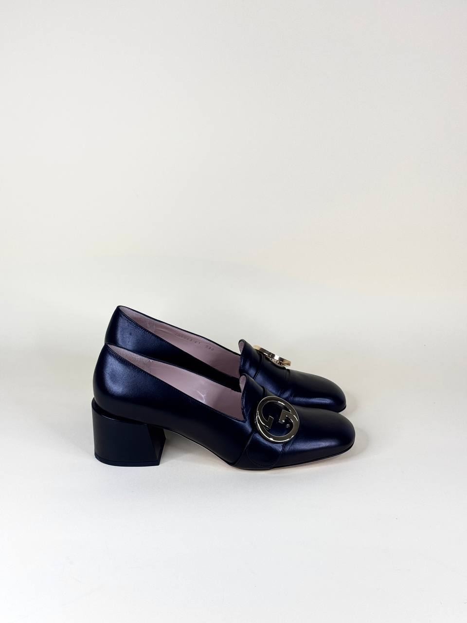 Guci Leather Loafers