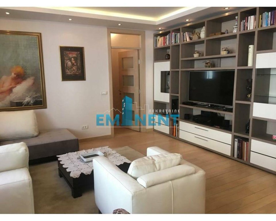 Stari grad, Dorćol, Braće Jugovića, 3.0, 87m2, 1200 EUR