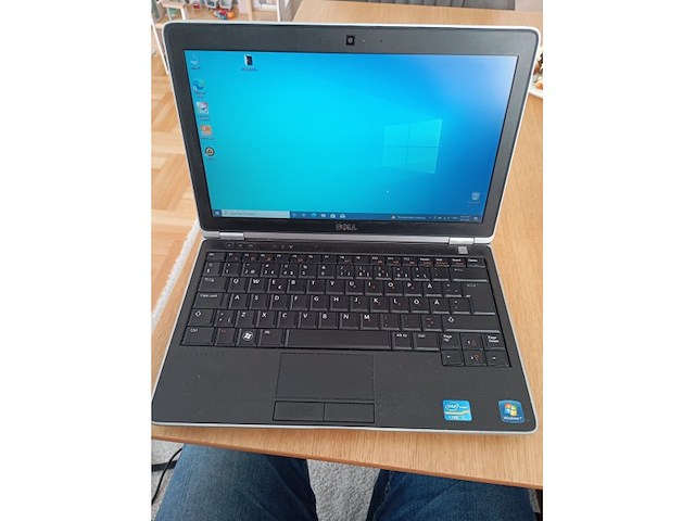 Dell Latitude E6220 i5