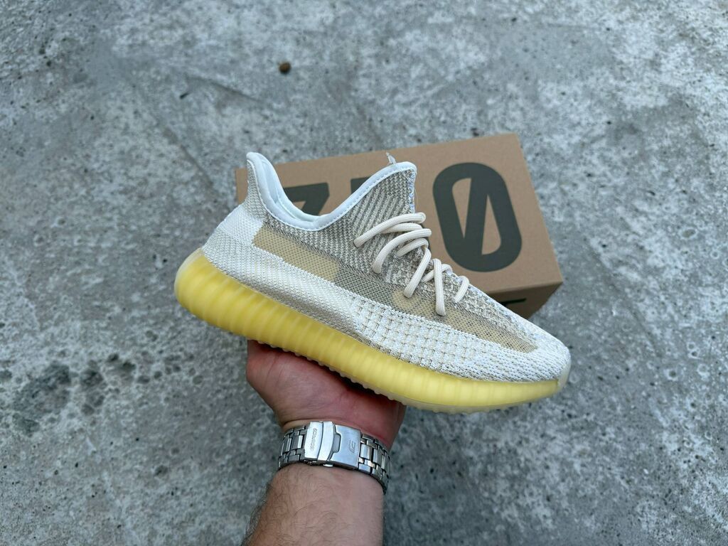 Patike Yeezy Boost 350 V2 - Boja: bež/krema sa žutom (pastelno-limun)