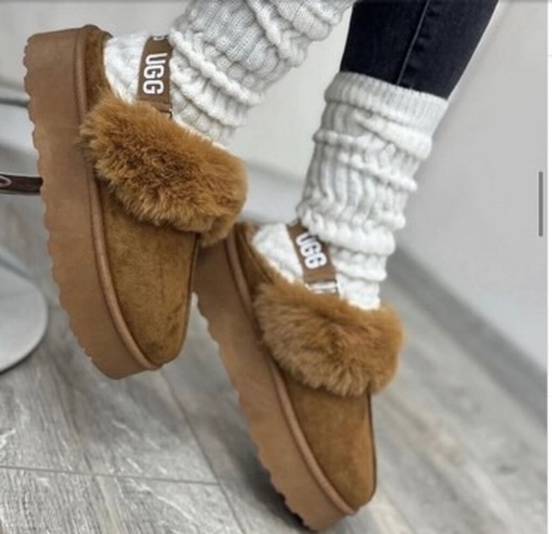   Ženske platforme sa krznom – UGG stil ✅Cena 3400din ✅Brojevi od 36 do