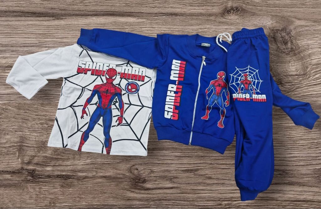 Komplet za dečake sa motivom Spider-Man - Trod elni set: majica dugih