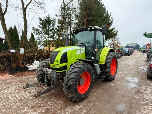 Claas ARION 620 traktor točkaš