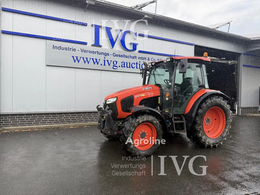 Prodaje se Kubota M5111 traktor točkaš na aukciji