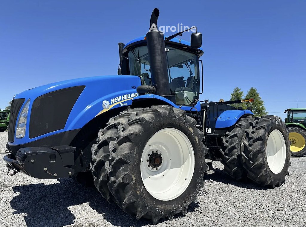 New Holland T9.615 traktor točkaš