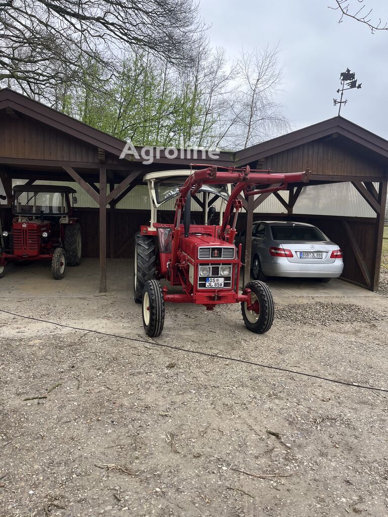 Case IH 453 traktor točkaš