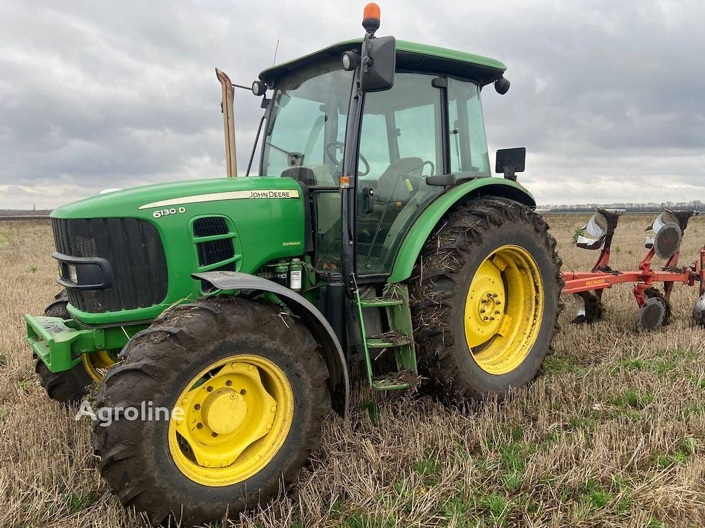John Deere 6130D traktor točkaš