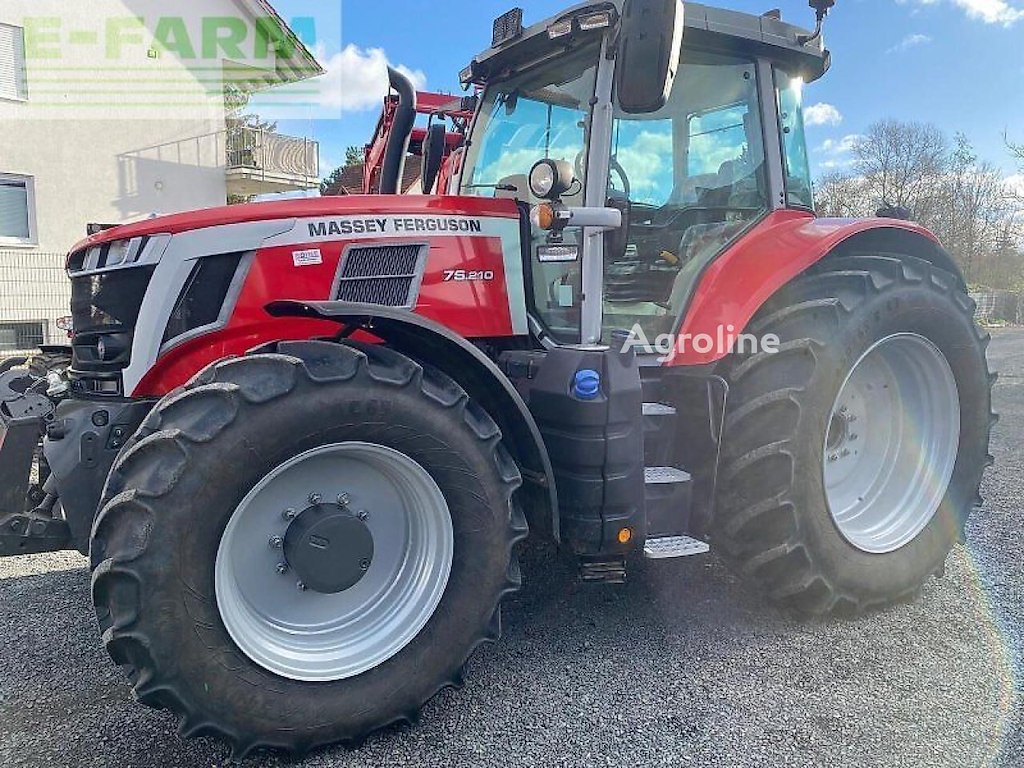 Massey Ferguson 7s.210 dyna-vt exclusive Exclusive traktor točkaš
