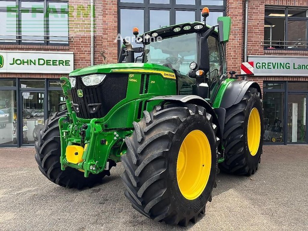 John Deere 6r250 traktor točkaš