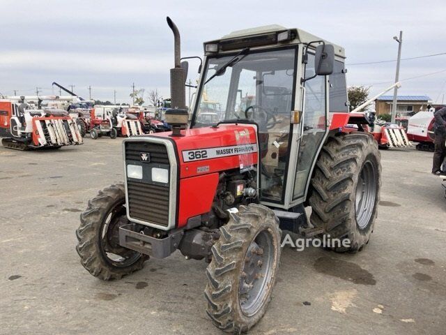 Massey Ferguson TRACTOR(Massey Ferguson) traktor točkaš