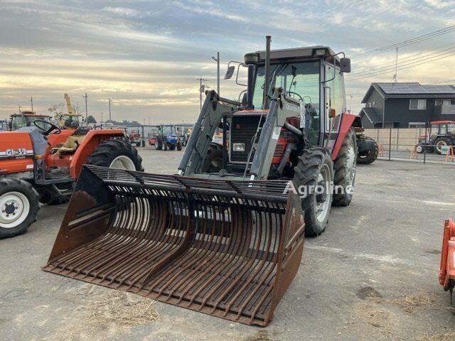 Massey Ferguson TRACTOR(Massey Ferguson) traktor točkaš