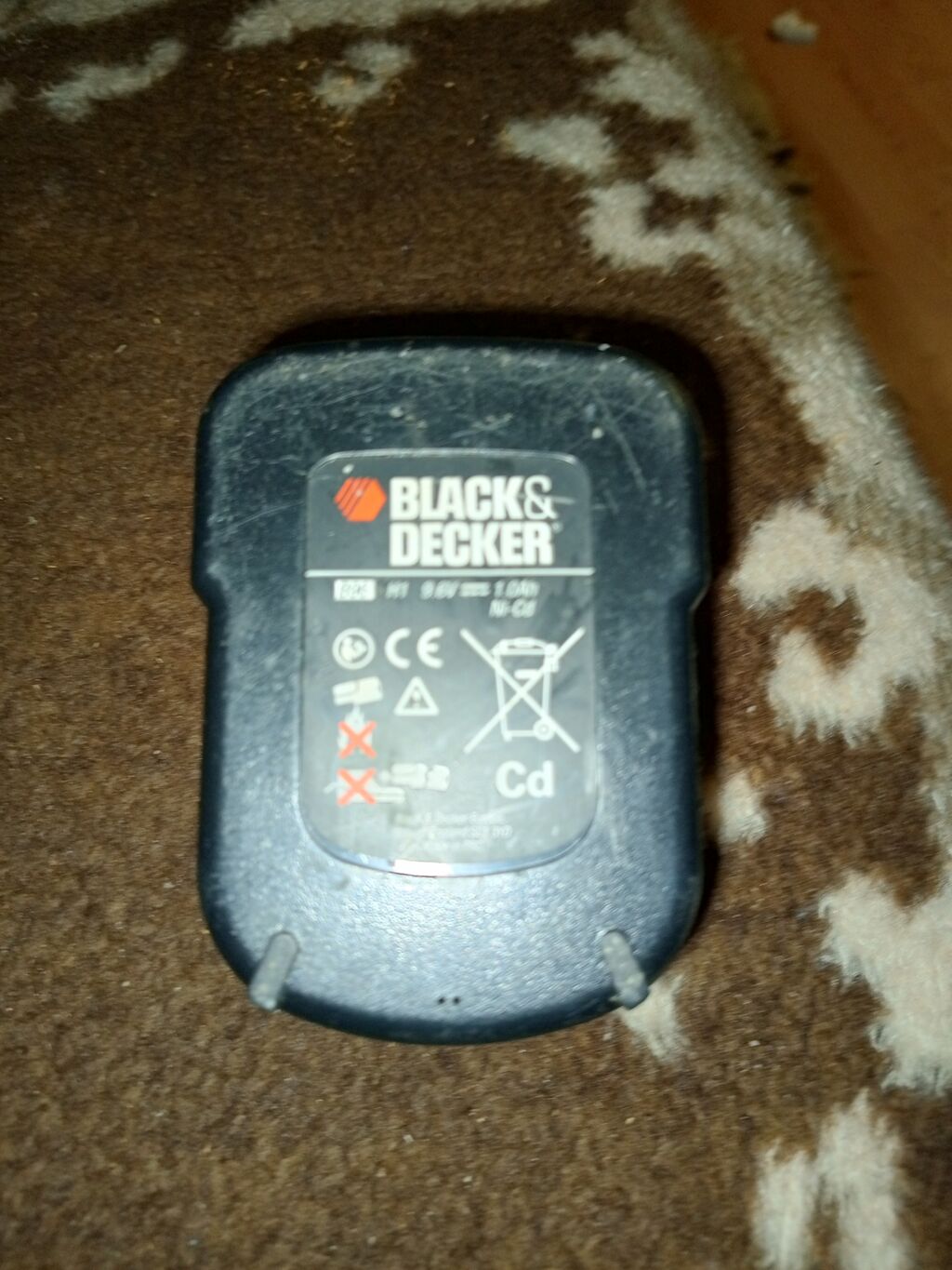 - Black & Decker akumulatorska baterija - Oznaka: B&D, Ni‑Cd