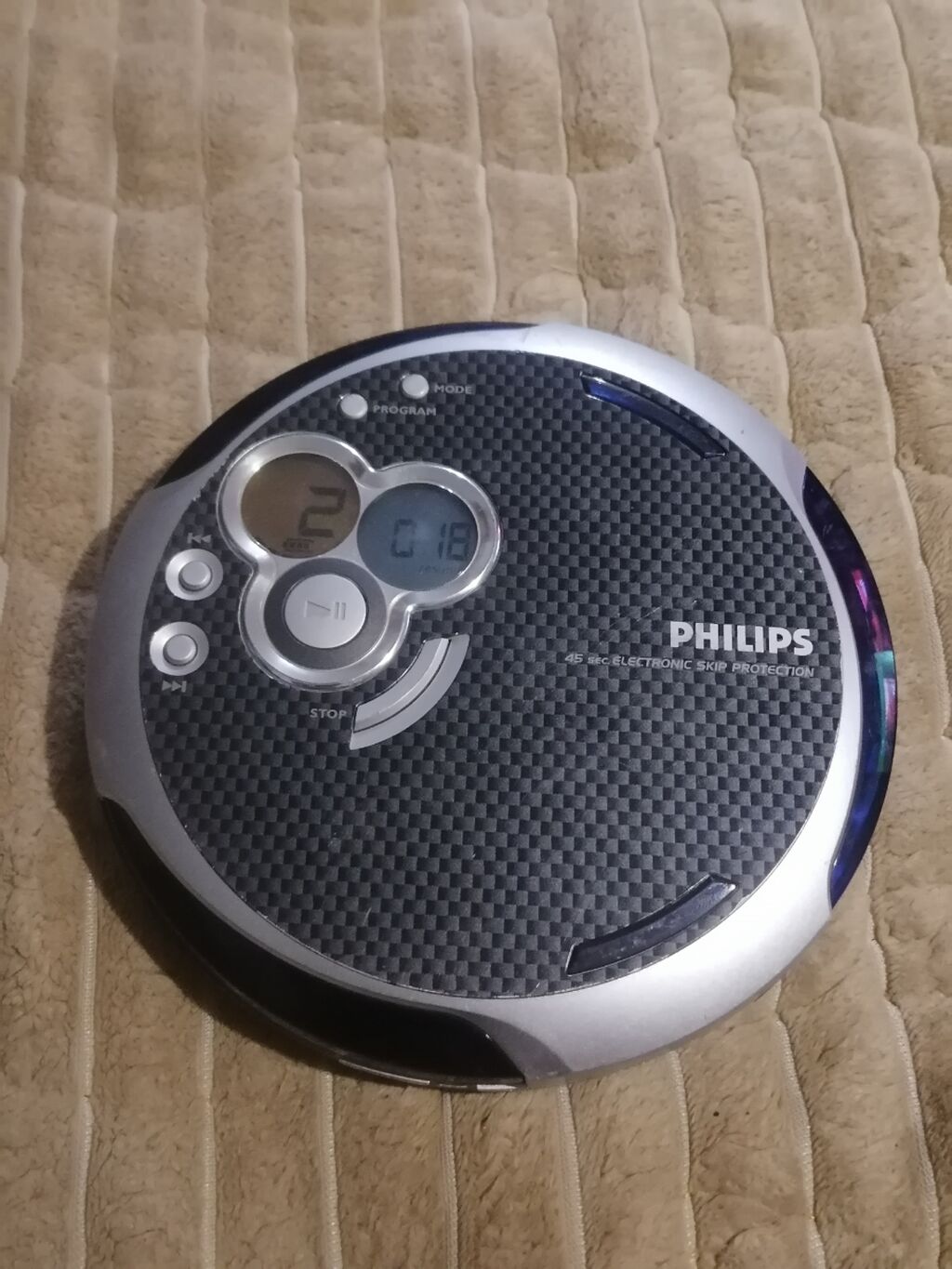 Philips prenosivi CD plejer (Discman) - Brend: Philips - Tehnologija