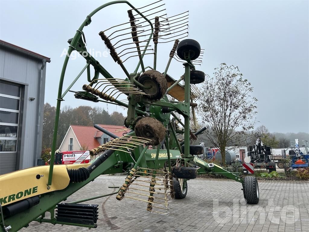 Prodaje se Krone Swadro TS 680 prevrtač sena na aukciji