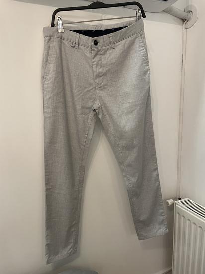ZARA Muske pantalone 40