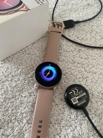 Zenski sat Samsung watch active2