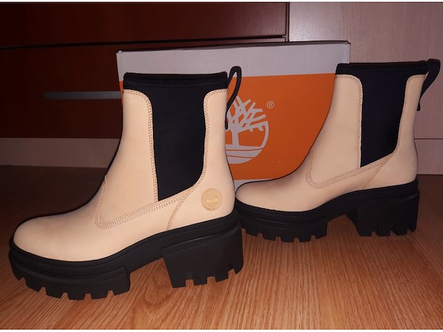 TIMBERLAND zenske cizme ORIGINAL - NOVE