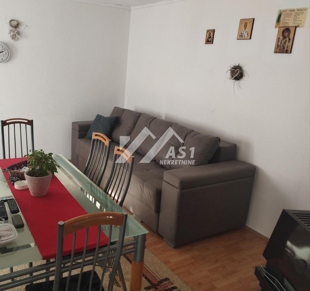 izdaje se garsonjera 40 m2 kod Veterničke rampe ID#4439 230 €