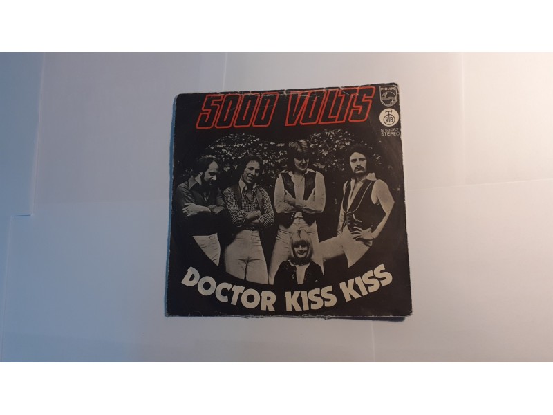 S32 - DOKTOR KISS - 5000 WOLTS