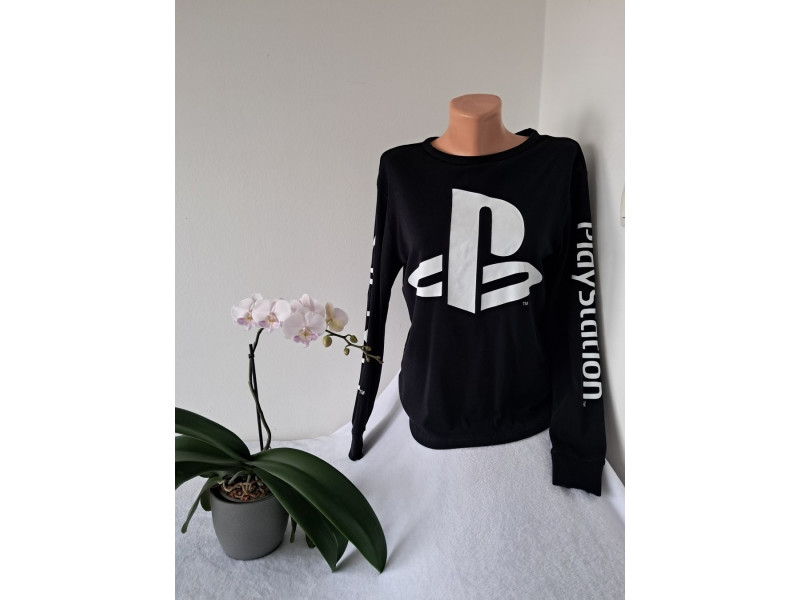 H&M playstation majica vel 158 164 S