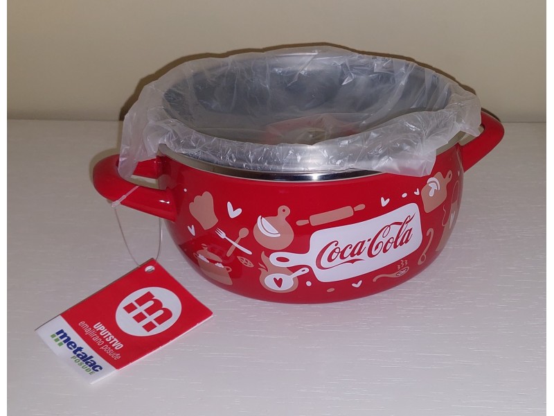 Coca Cola (Šerpa 18cm / 2.5l)