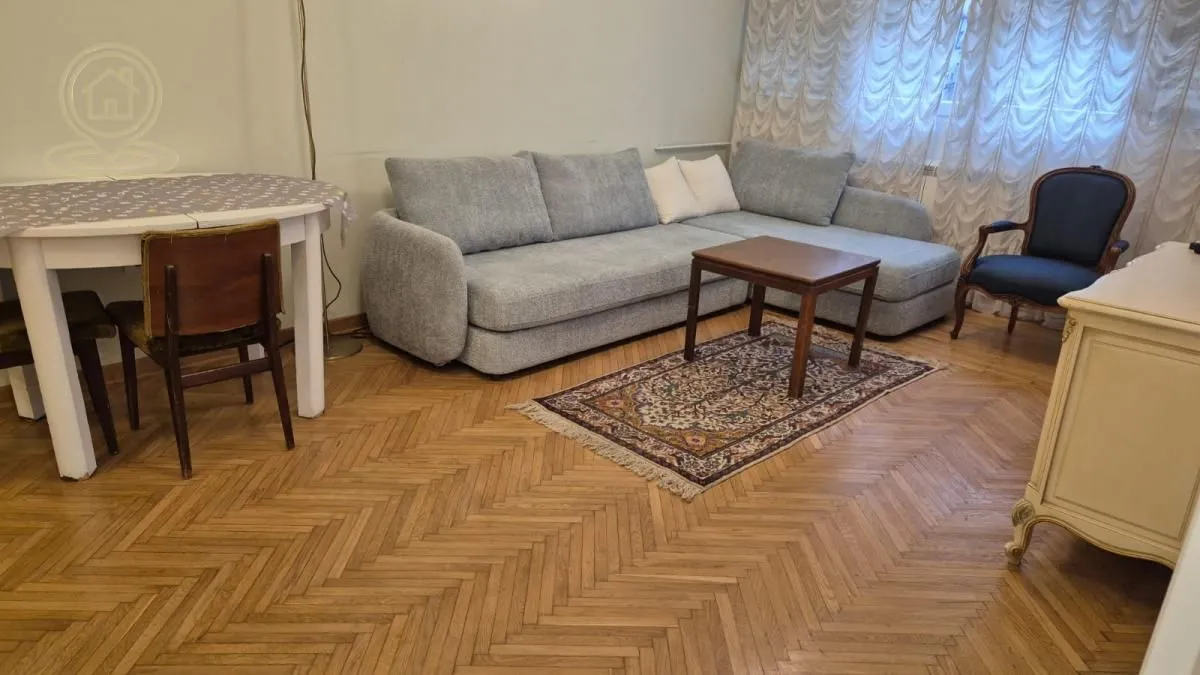 Izdavanje, dvosoban stan, 45m², Stari Grad, Beograd