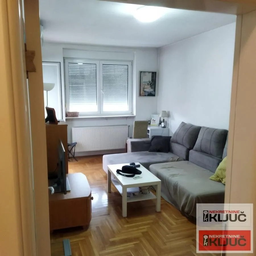 Prodaja, dvosoban stan, 44m², Socijalno, Novi Sad Sve Podlokacije