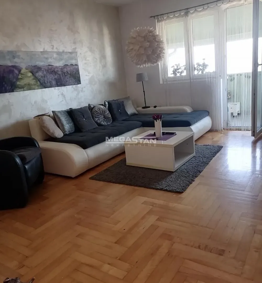 Prodaja, trosoban stan, 80m², Karaburma, Palilula Sve Podlokacije
